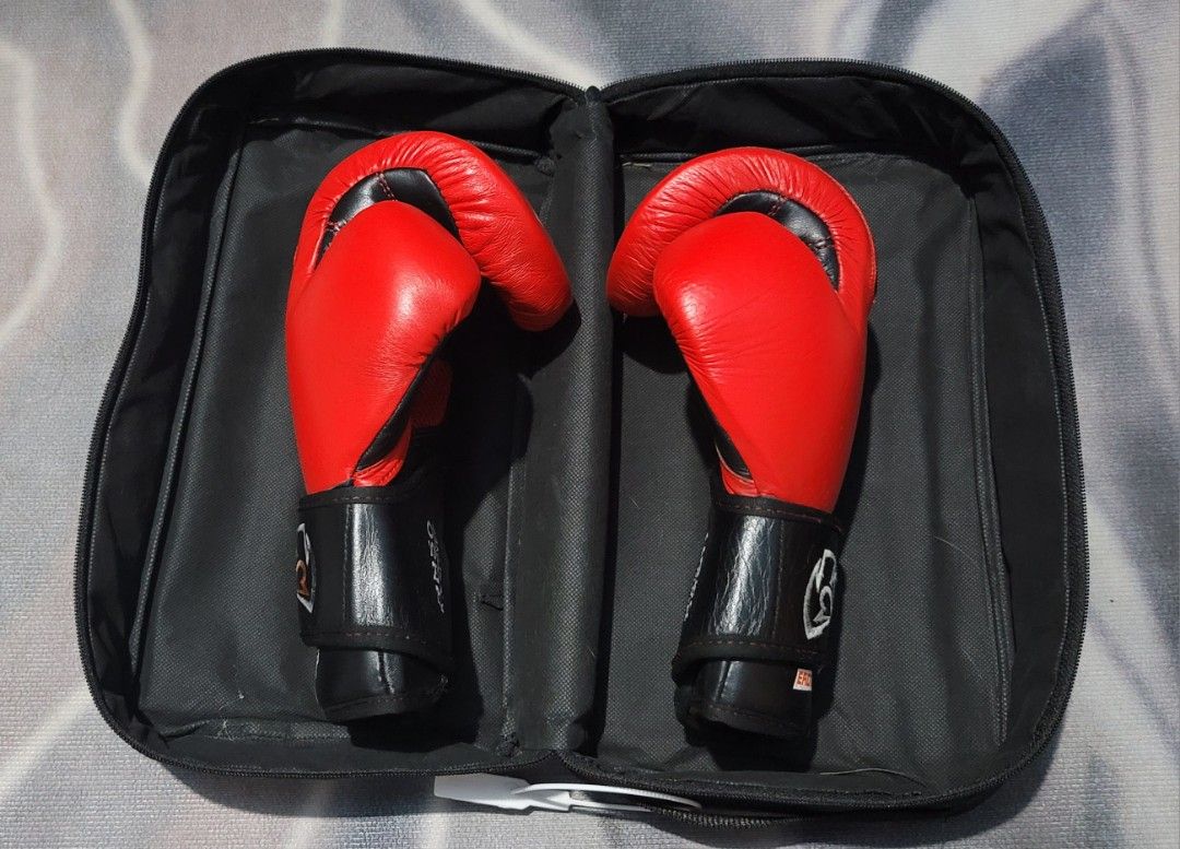 Rival RB50 Red/Black Compact Boxing Bag Gloves M/M, Sports Equipment ...