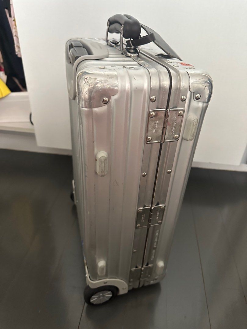 Rimowa Aluminium Classic Flight Cabin S- 2 wheels, Hobbies & Toys, Travel, Luggage on Carousell