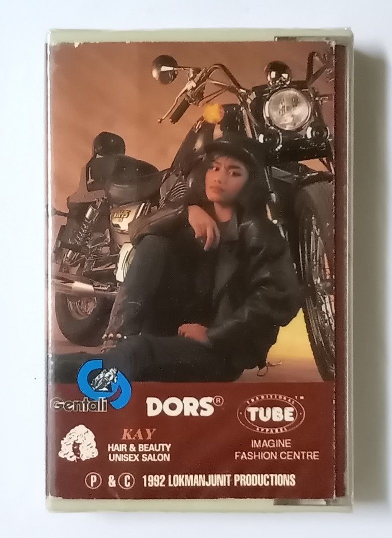 ROXA ~Hitam Putih (Percintaan)~ Kaset Rock Melayu Baru.1992 Keluaran Lokmanjunit Production ...