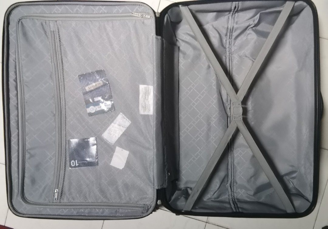 Samsonite Expandable Luggage (without TSA lock), Hobbies & Toys, Travel ...