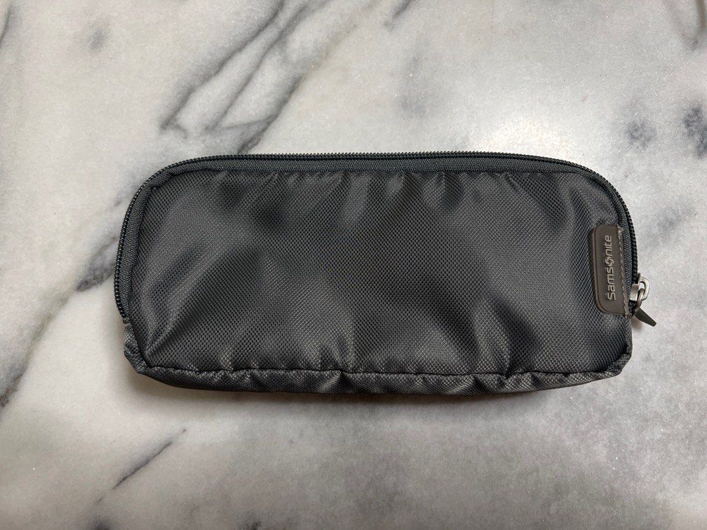 Samsonite cable pouch, Men's Fashion, Bags, Belt bags, Clutches and ...