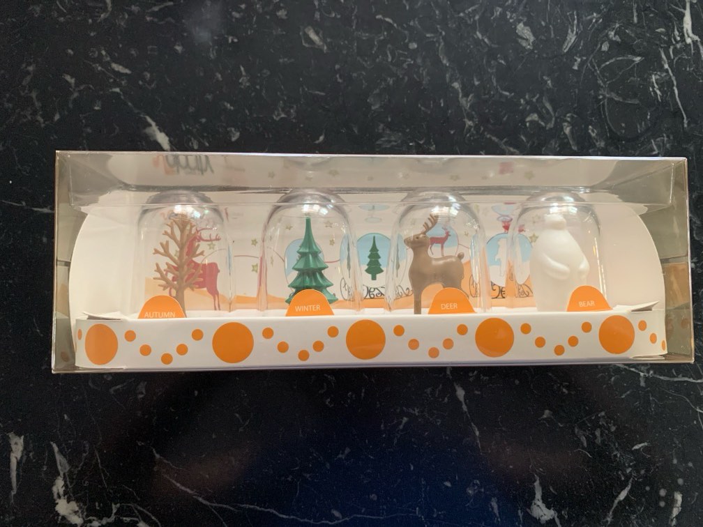 Seasoning Shakers depicting the 4 seasons, Furniture & Home Living ...