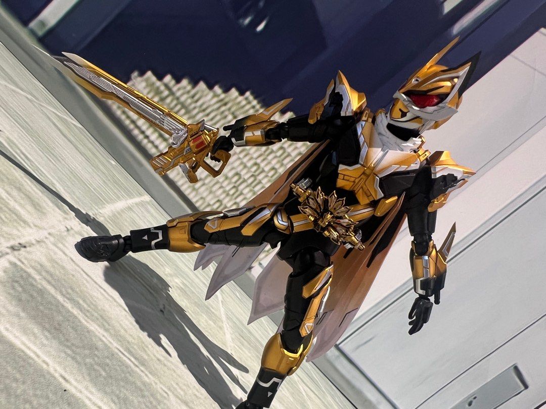 SHF Kamen rider Doom geats, Hobbies & Toys, Toys & Games on Carousell