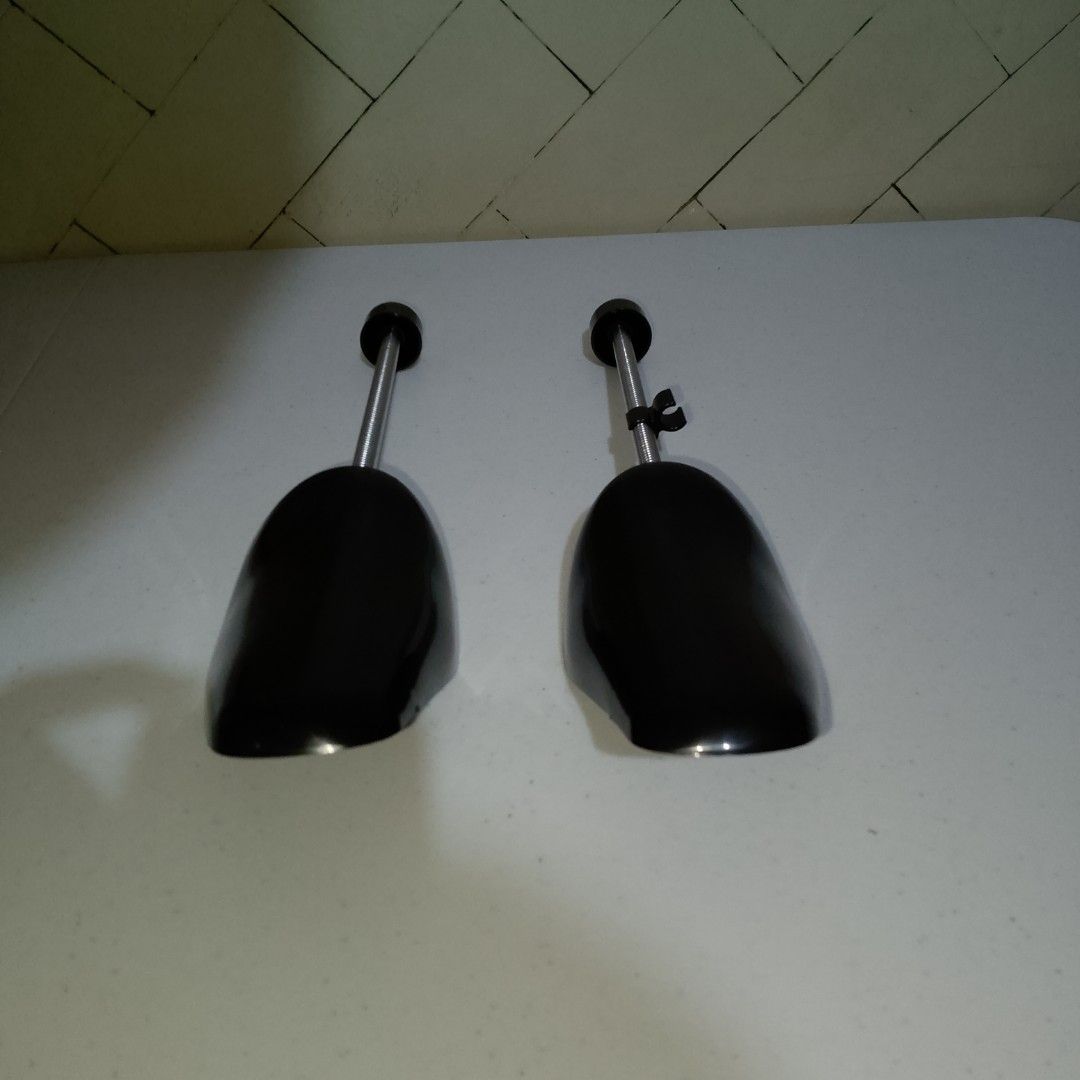 Shoe Tree Spring Type, Men's Fashion, Footwear, Shoe inserts ...