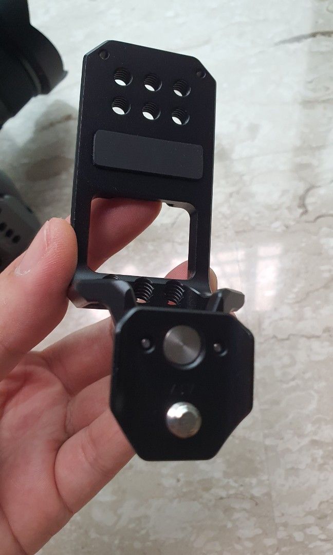 Small Rig top attachment for fx3, Photography, Photography Accessories ...