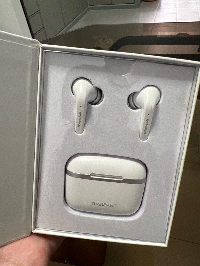 SONICGEAR EARPUMP TWS12 ANC, Audio, Earphones on Carousell