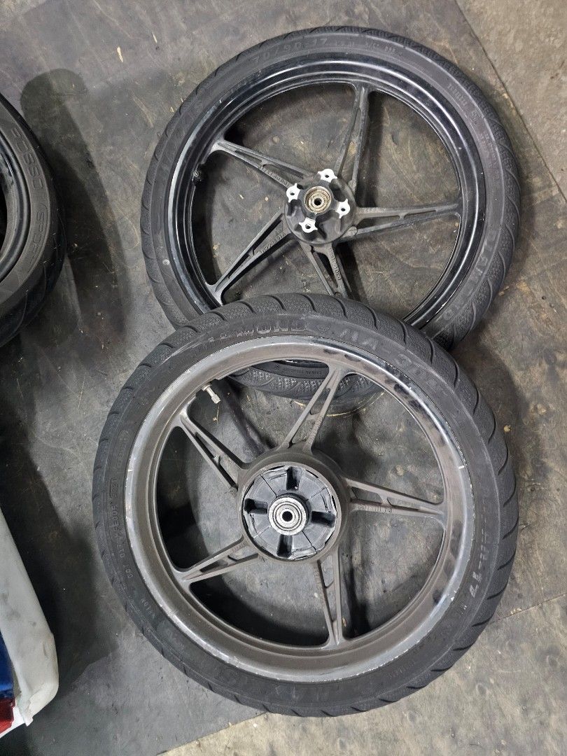 Spark135,aerox rim original rim, Motorcycles, Motorcycle Accessories on ...