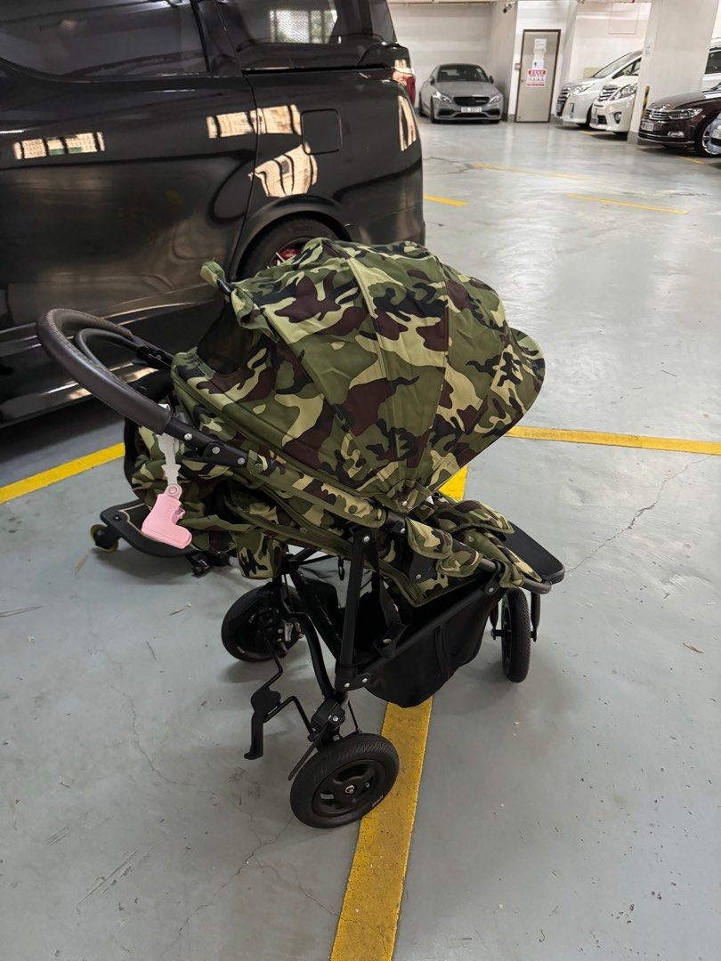 Special edition Bathing Ape X Airbuggy Coco Brake Ex Safari + 2way board, 兒童＆孕婦用品, 外出用品, 外出用品 ...