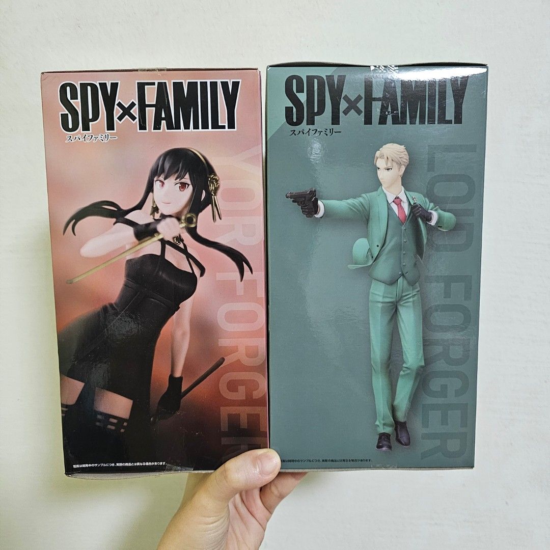 Spy X Family Loid and Yor Forger Figures, Hobbies & Toys, Toys & Games ...