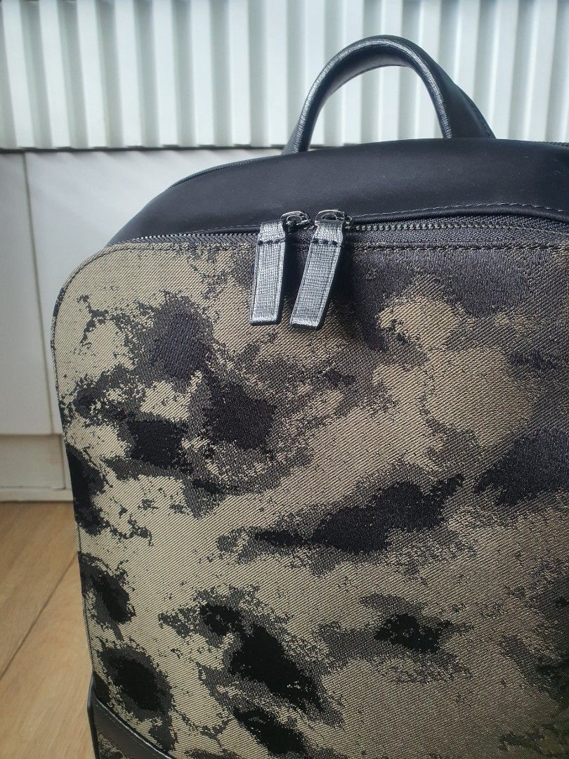 TUMI Harrison Camo Jacquard Editiom William Backpack, Men's Fashion ...