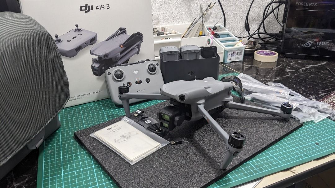 Used DJI AIR 3 FMC RCN2, Photography, Drones on Carousell