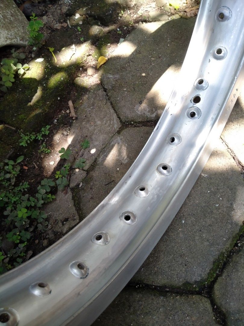 Velg pelk Almunium model british classic vintage flattrack Venom, Motor ...