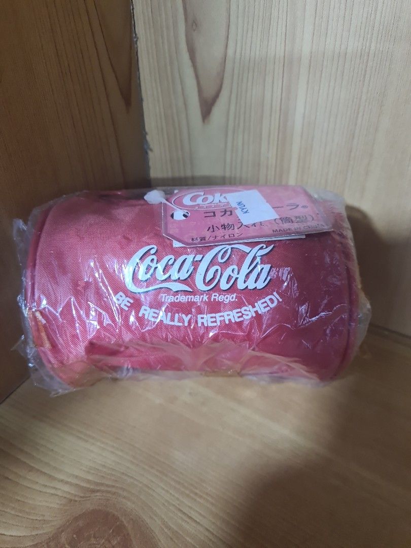 Vintage Coca Cola Pouches, Hobbies & Toys, Memorabilia & Collectibles ...