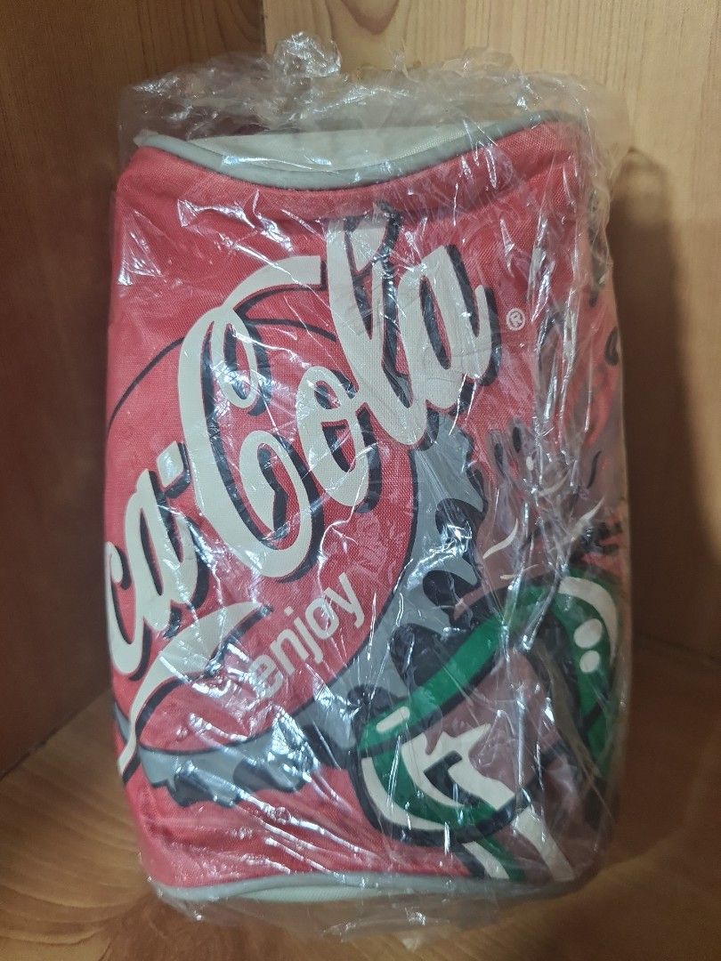 Vintage Coca Cola Pouches, Hobbies & Toys, Memorabilia & Collectibles ...