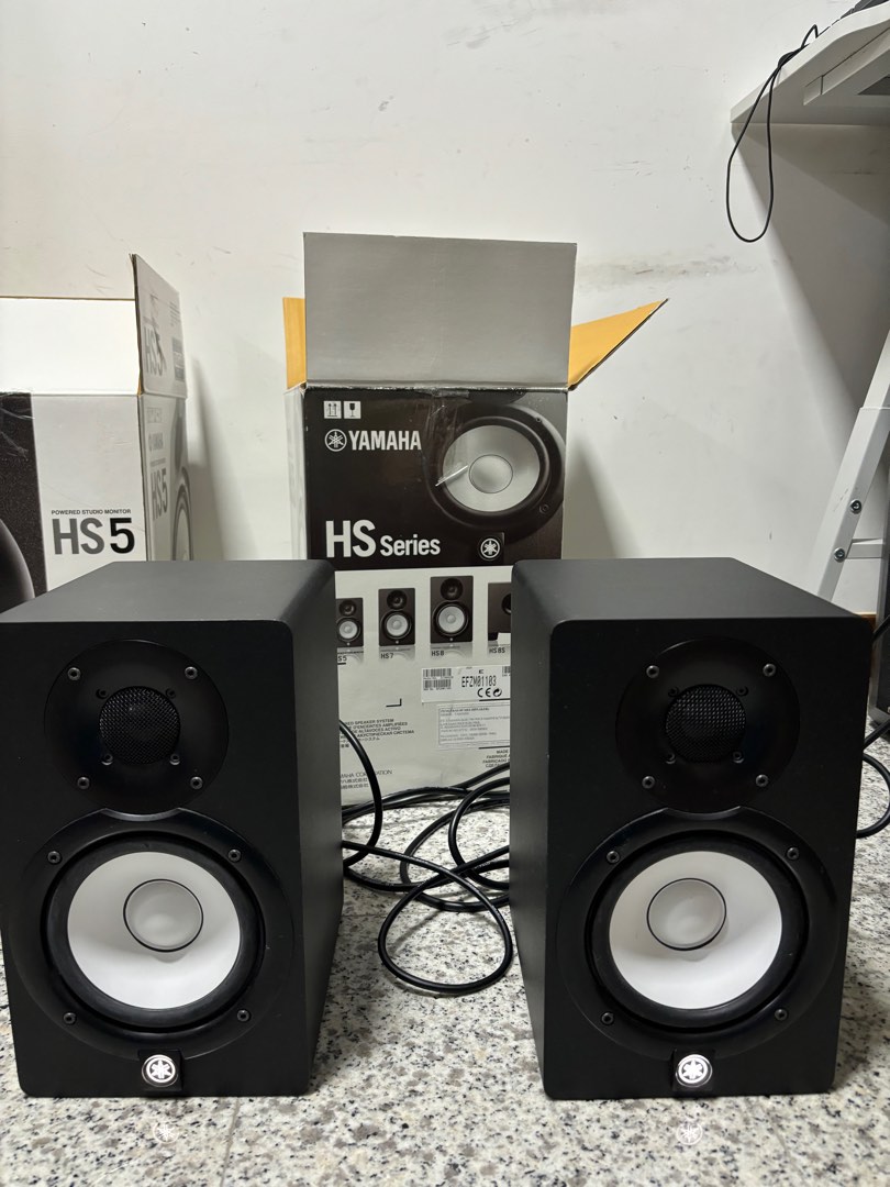 Yamaha HS5 Pair (Black), Audio, Soundbars, Speakers & Amplifiers on ...