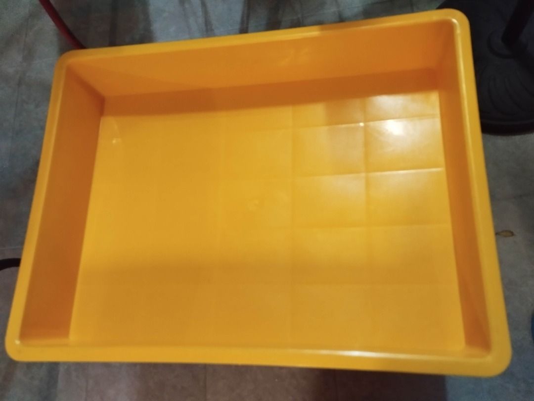 Yellow Plastic Cake Tray/ Bakery Tray / Bread Tray / Food Tray / Tray ...