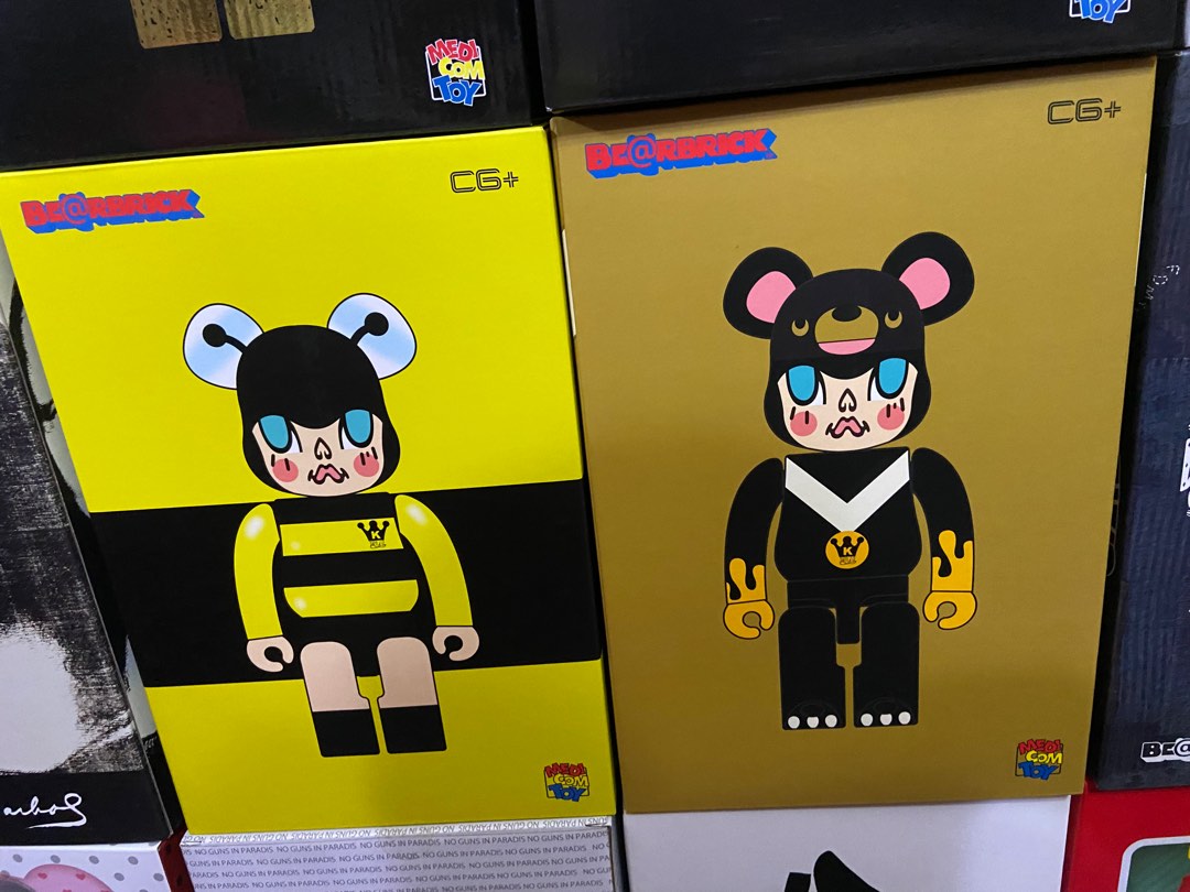 400% + 100% molly set bee + bear bearbrick be@rbrick not popmart space ...