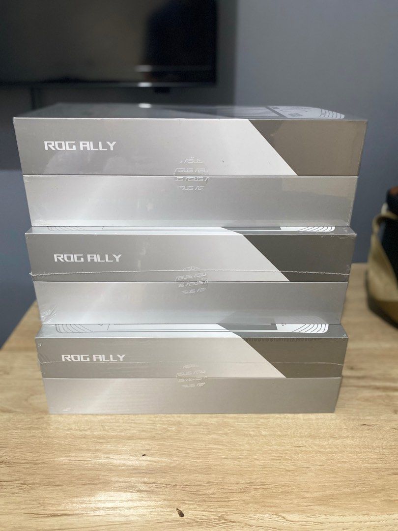 Asus ROG Ally AMD Ryzen™ Z1 Processor Brand new sealed, Video Gaming ...