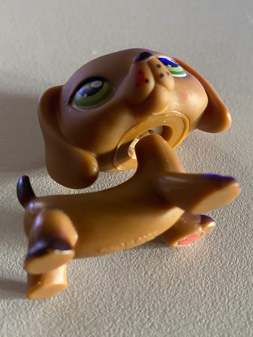 RUSH!! Authentic Littlest Pet Shop LPS Dachshund #139, Hobbies & Toys ...