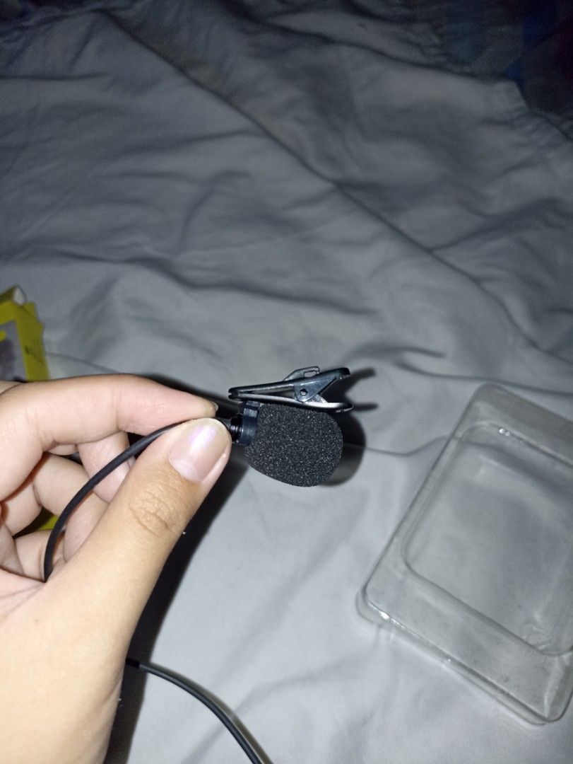 AWEI MICROPHONE CLIPPER, Audio, Microphones on Carousell