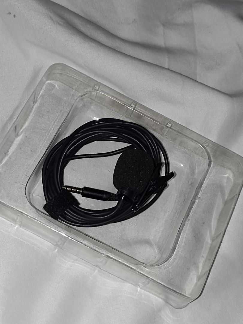 AWEI MICROPHONE CLIPPER, Audio, Microphones on Carousell