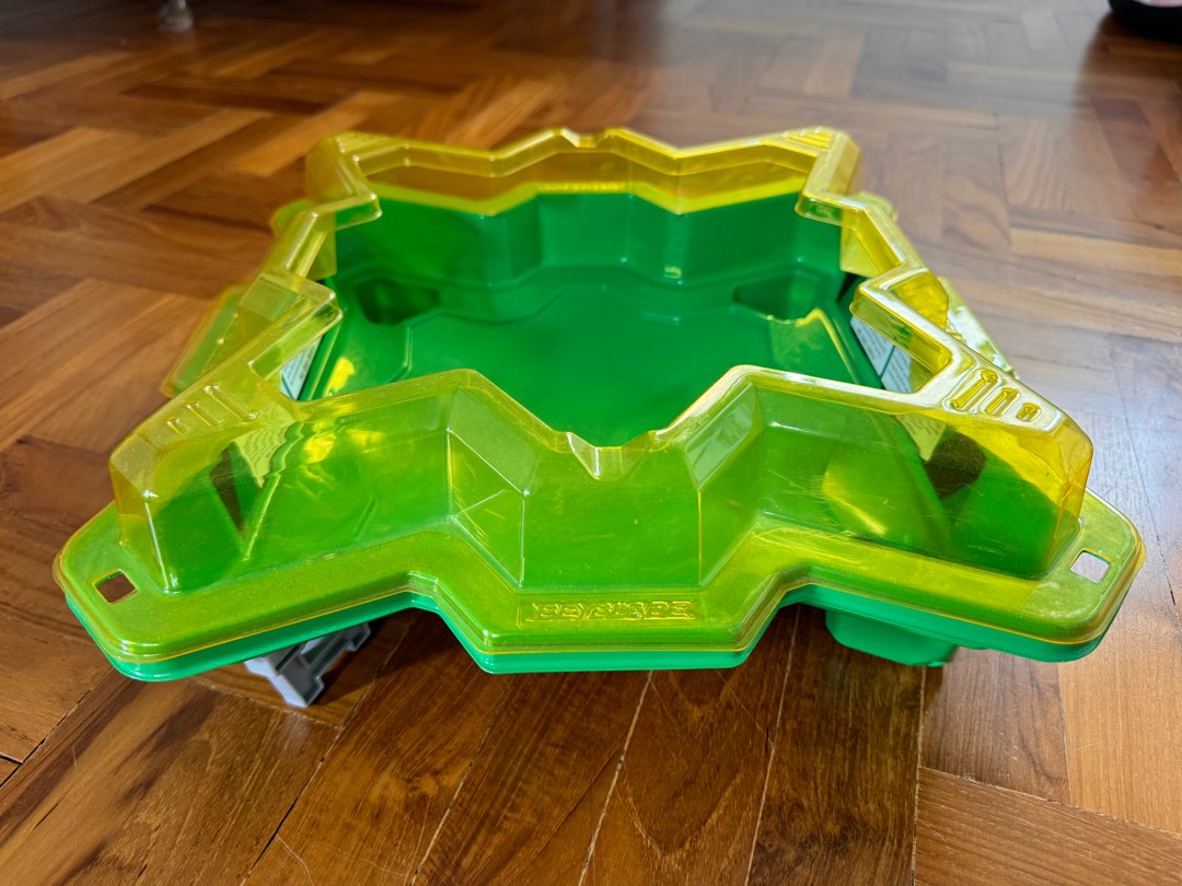 Beyblade Stadium, Hobbies & Toys, Toys & Games on Carousell