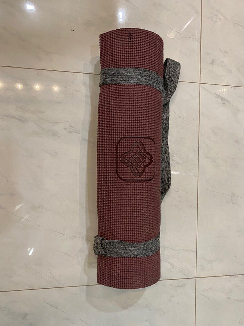 Decathlon yoga mat, Sports Equipment, Exercise & Fitness, Exercise Mats ...