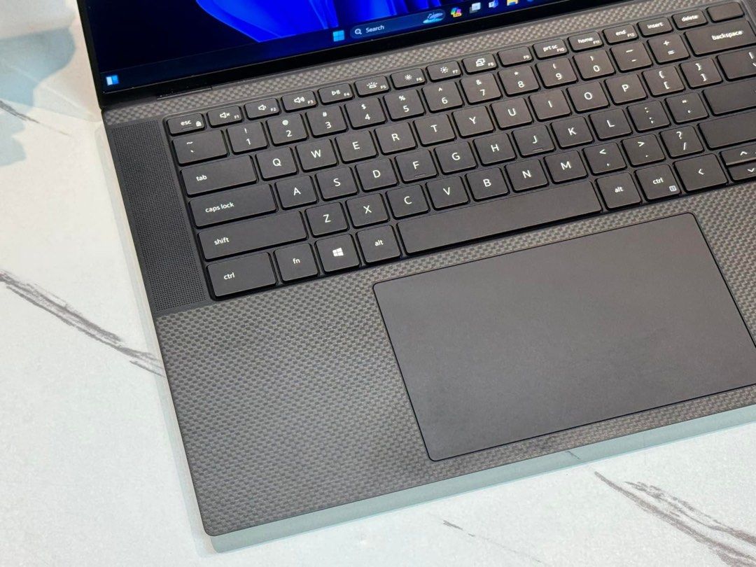 Dell XPS 15 9500 Core i7 10th Gen 16GB RAM 256GB SSD, 4GB NVIDIA ...