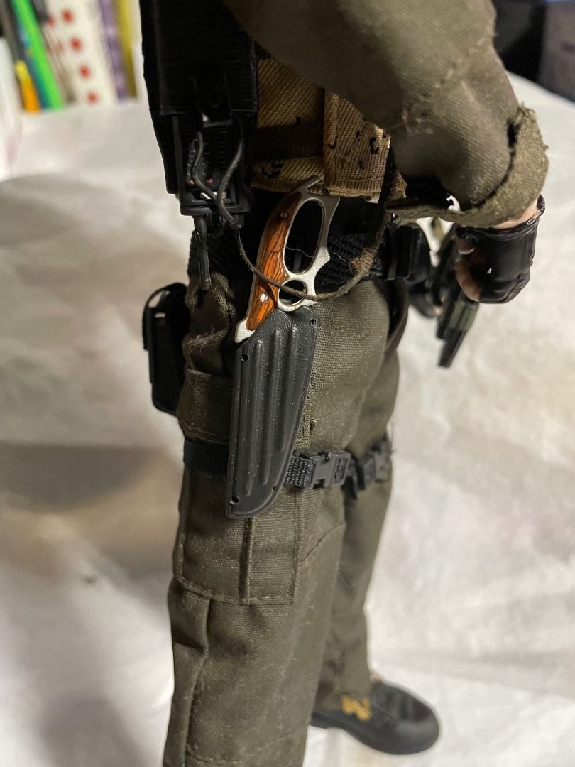 ELITE FORCE - BBI: Terminator Scar (1/6 Scale or 12 Inches) Figure ...