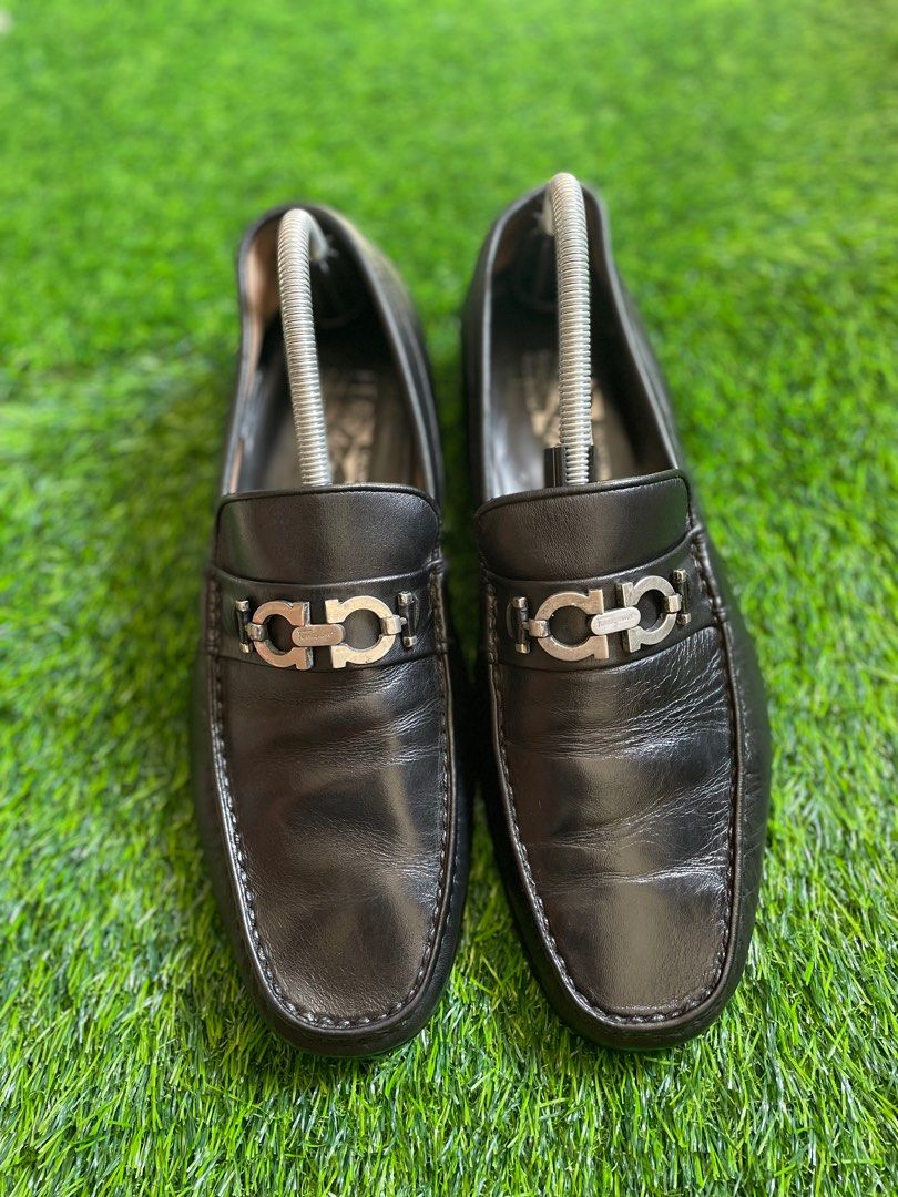 Ferrgamo, Men's Fashion, Footwear, Casual Shoes on Carousell