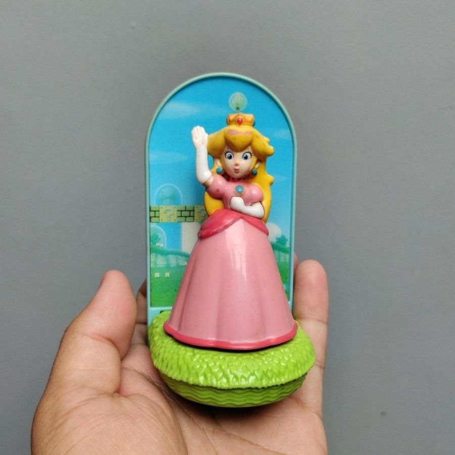 figure super mario princess peach c, Toys & Collectibles, Mainan di ...