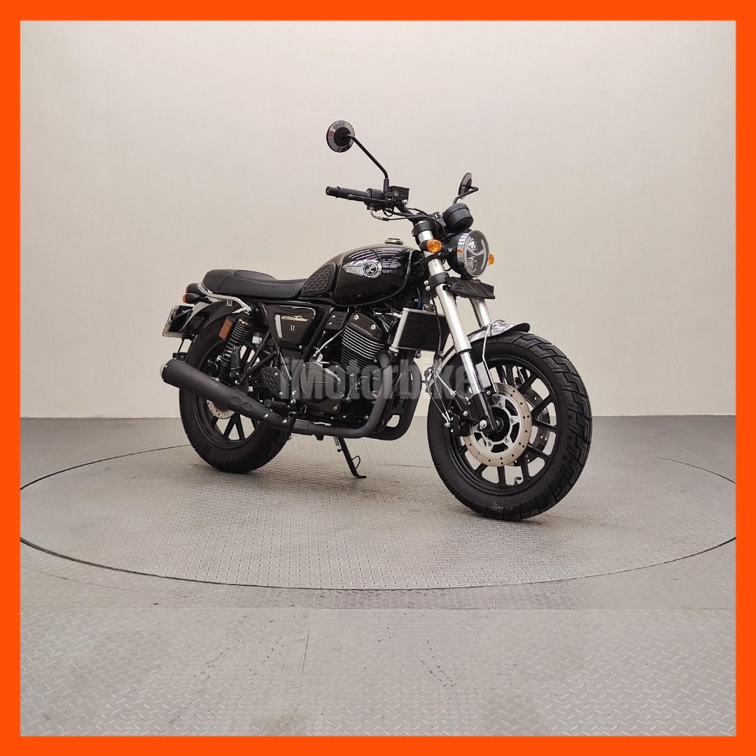 GPX Legend Twin 250 (2023) - As new !!!, Motorbikes on Carousell