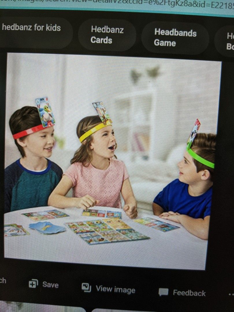 HEDBANZ for Kids party group English game - guess what you are , word ...