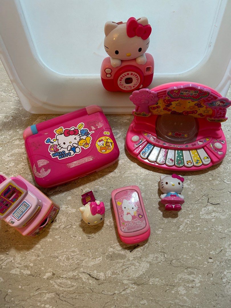 Hello Kitty Bundle: Computer/ Cashier/ Handphone/ Camera/ Mini figurine ...