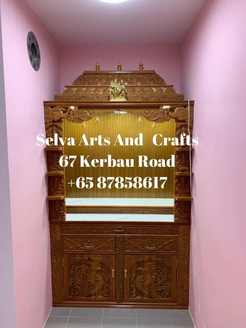 Indian Hindu Pooja Prayer Altar, Women's Fashion, Muslimah Fashion ...