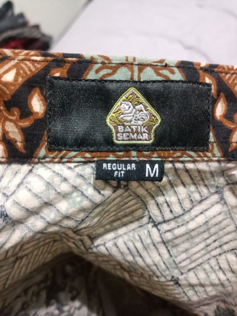 indonesian batik polo, Men's Fashion, Tops & Sets, Tshirts & Polo ...