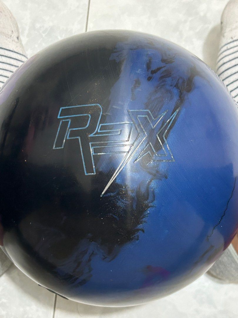 Infinite Physix 15lbs Bowling ball, Sports Equipment, Sports & Games ...