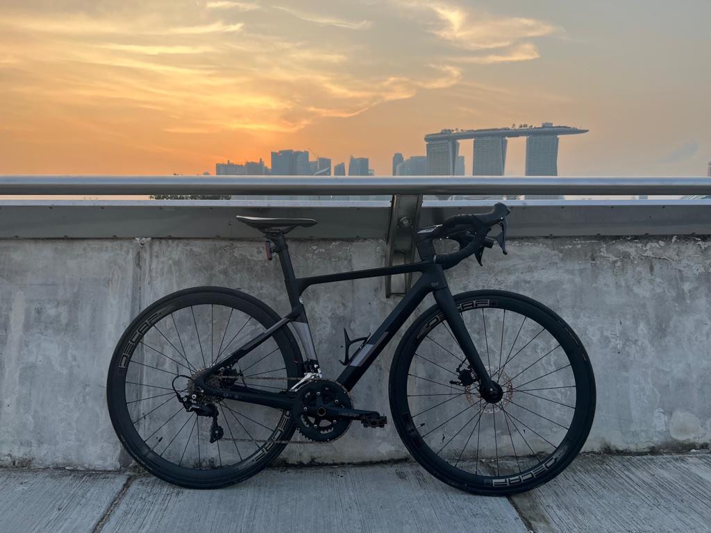 Java Vesuvio 2021 105 Carbon Road Bike, Sports Equipment, Bicycles ...