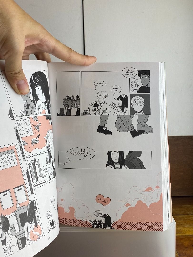 Laura Dean Keeps Breaking Up with Me by Mariko Tamaki and Rosemary ...