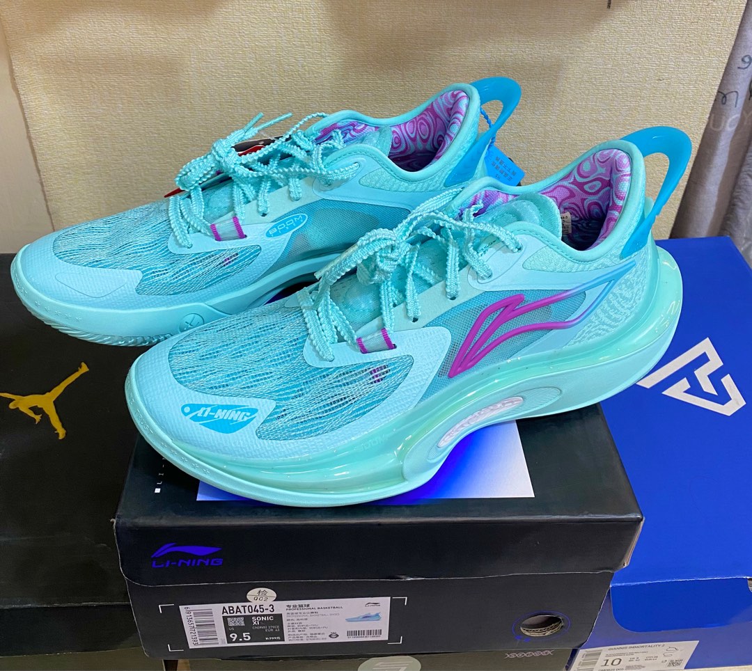 Li-Ning Sonic 11 v2. Size 9.5, Men's Fashion, Footwear, Sneakers on ...