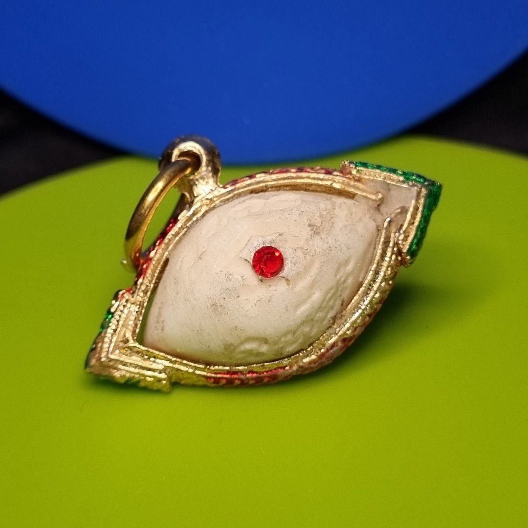 LP Pinak Heavenly Eye BE 2534, Hobbies & Toys, Memorabilia ...