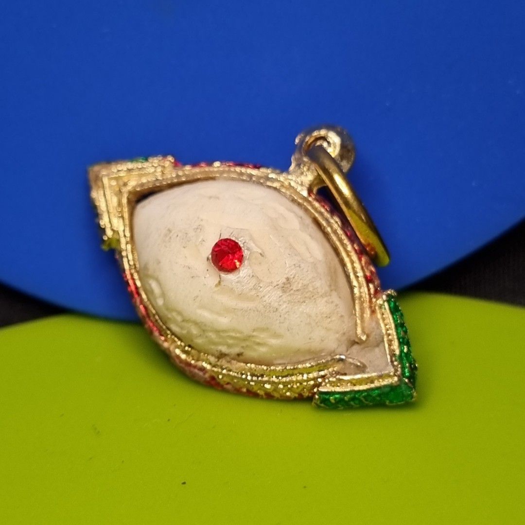 LP Pinak Heavenly Eye BE 2534, Hobbies & Toys, Memorabilia ...