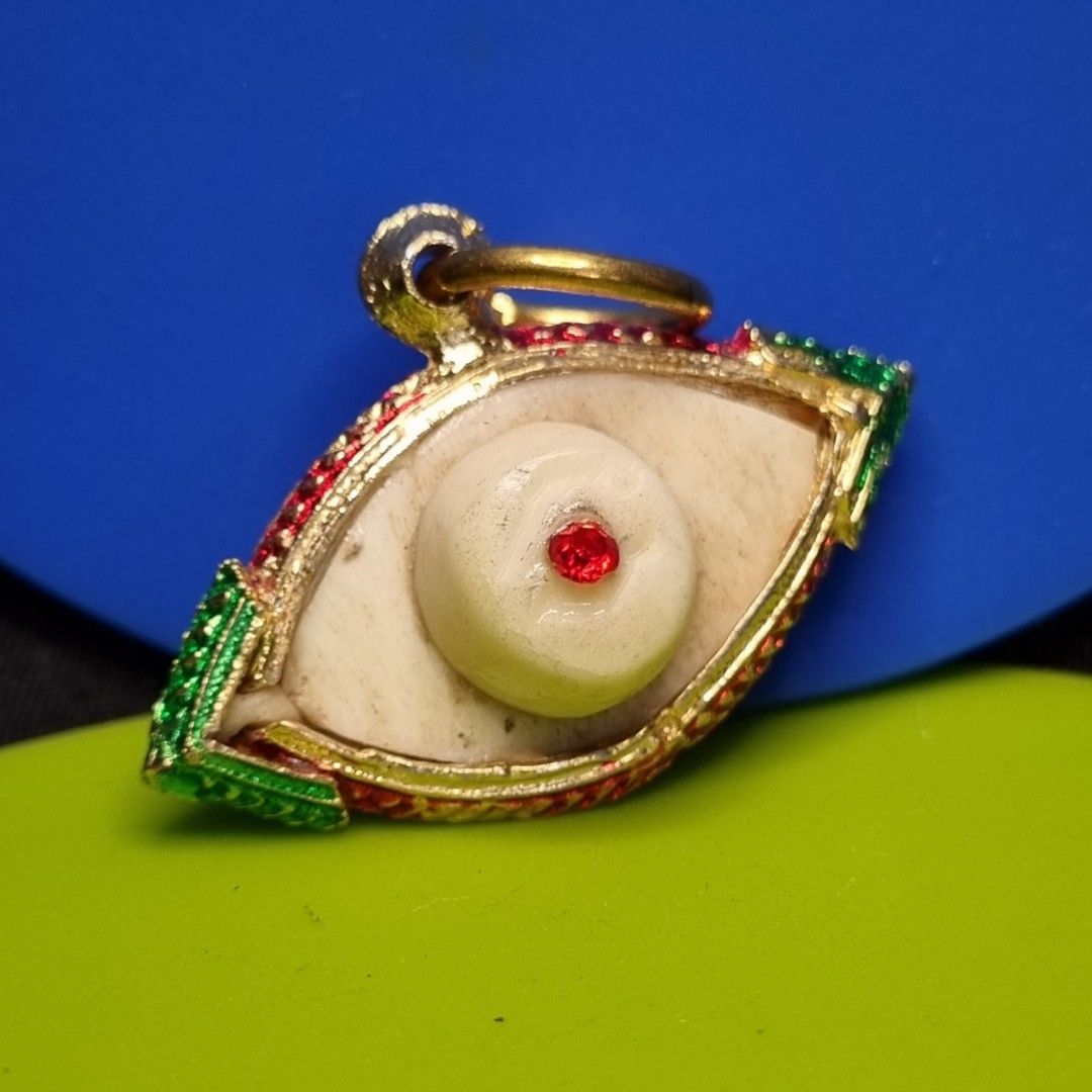 LP Pinak Heavenly Eye BE 2534, Hobbies & Toys, Memorabilia ...