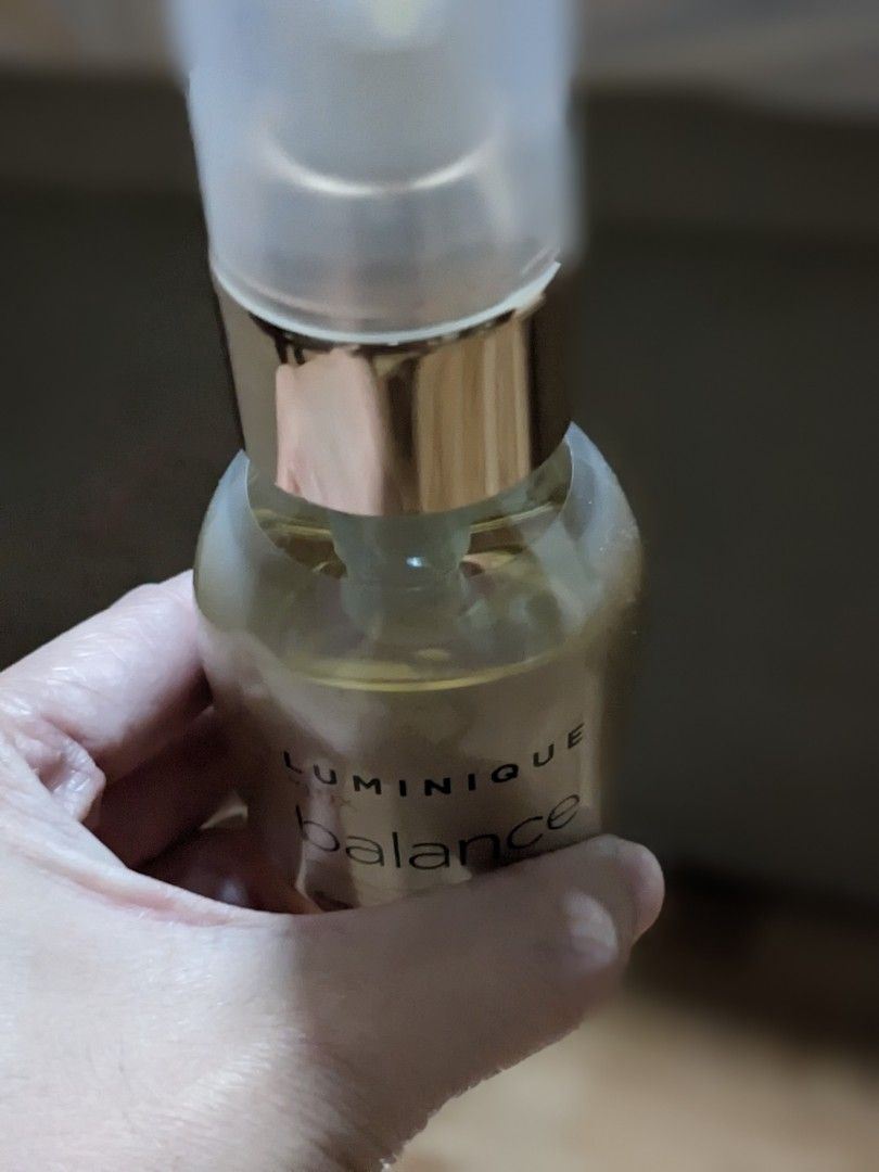 Lux Luminique Balance Hair Oil, Beauty & Personal Care, Hair on Carousell