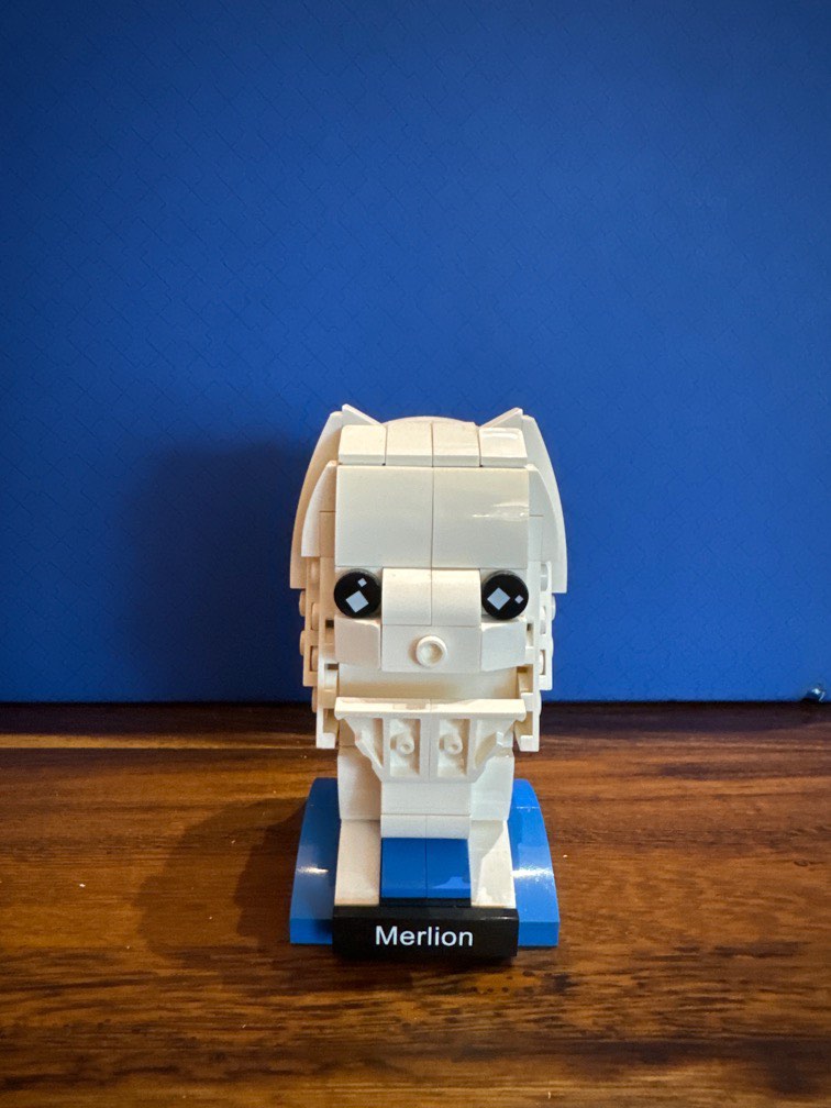 Merlion bricks figurine, Hobbies & Toys, Memorabilia & Collectibles ...
