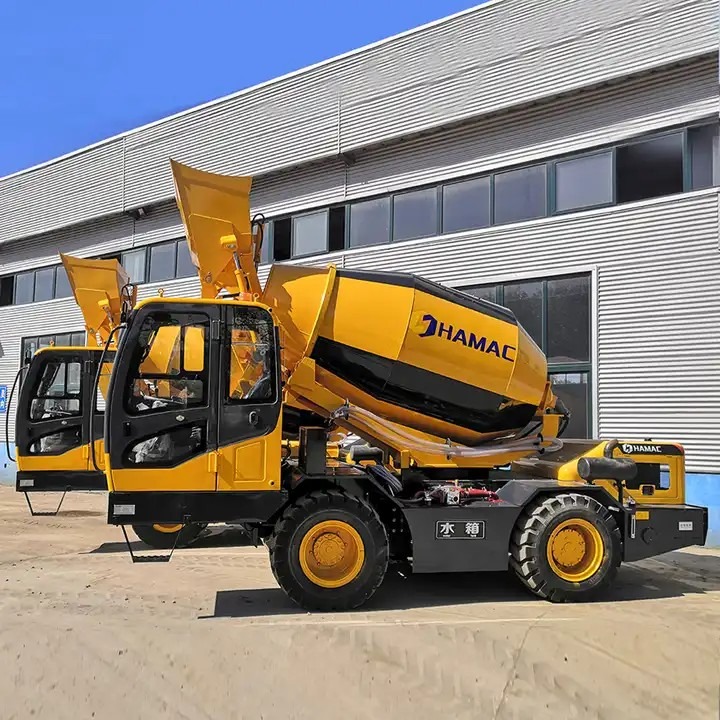 MODEL : HMC400 Self mixing loader, Everything Else, Others on Carousell