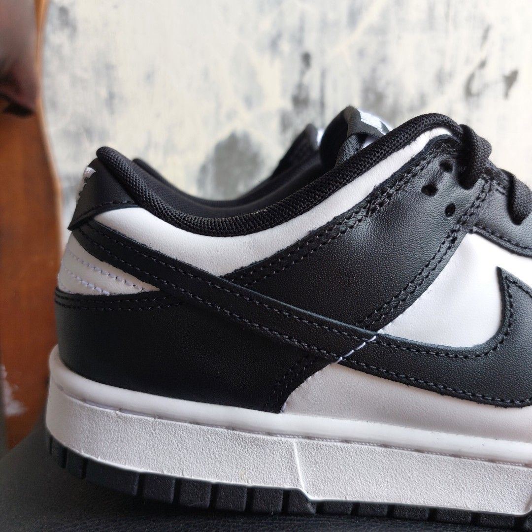Nike Dunk Low Retro Panda Original, Fesyen Pria, Sepatu , Sneakers di ...