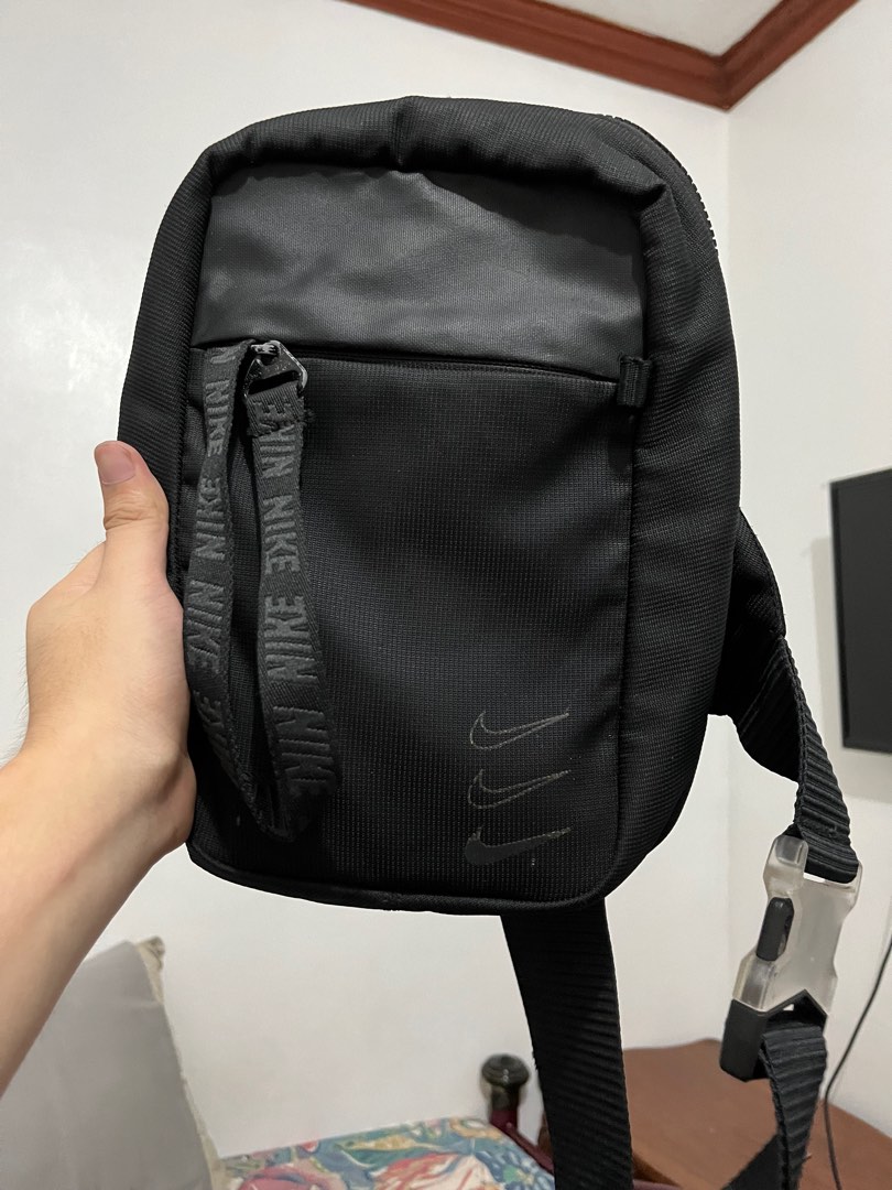 Nike sling Bag/Body Bag ORIGINAL, Men's Fashion, Bags, Sling Bags on ...