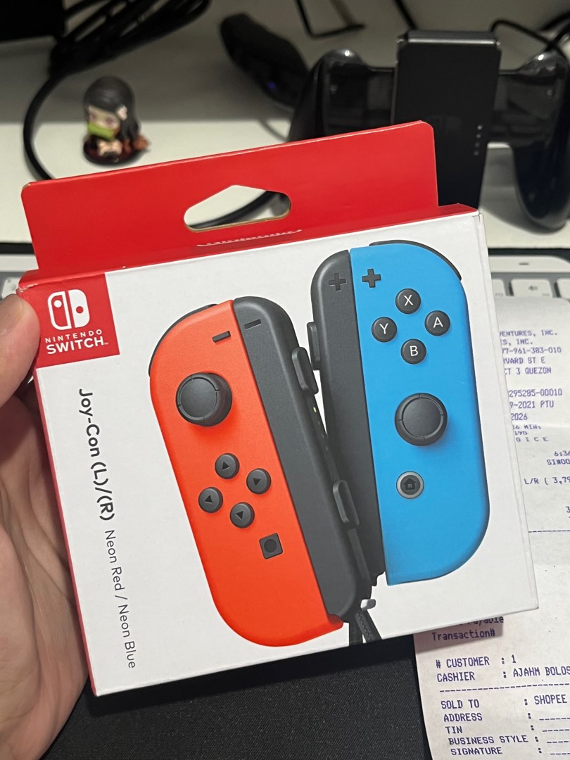 Nintendo Switch Joycons, Video Gaming, Gaming Accessories, Controllers on Carousell