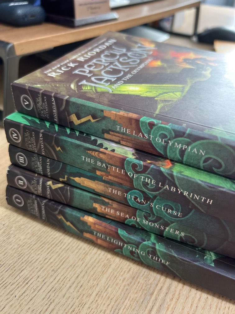 Percy Jackson 5 books, Hobbies & Toys, Books & Magazines, Fiction & Non ...